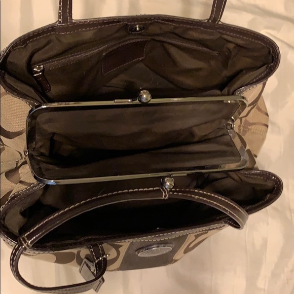 Coach | Bags | Coach Kiss Lock Carry Bag | Poshmark